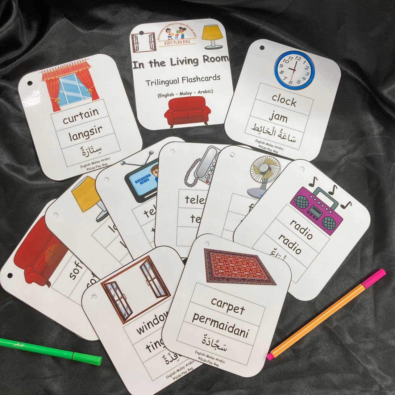 In the Living Room Trilingual Flashcards – Kids Play Bag